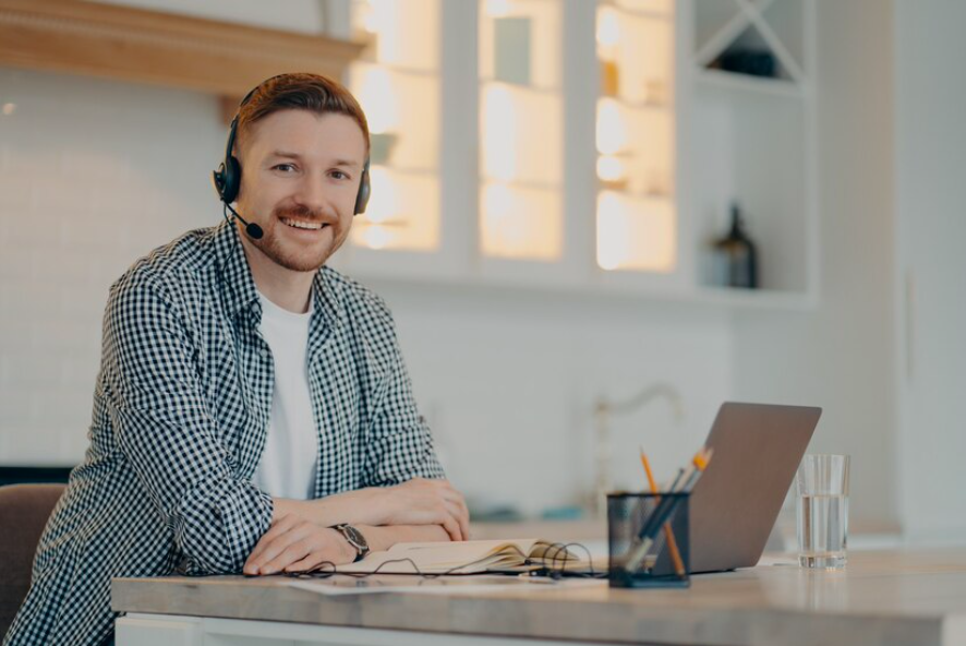 Best Phone Translation Services: Breaking Down Barriers on the Go