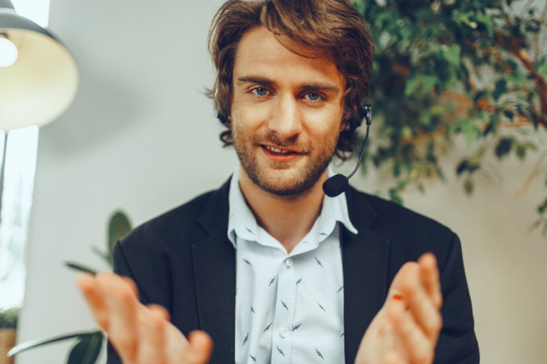 Need a French-English Interpreter? Here's What You Should Know